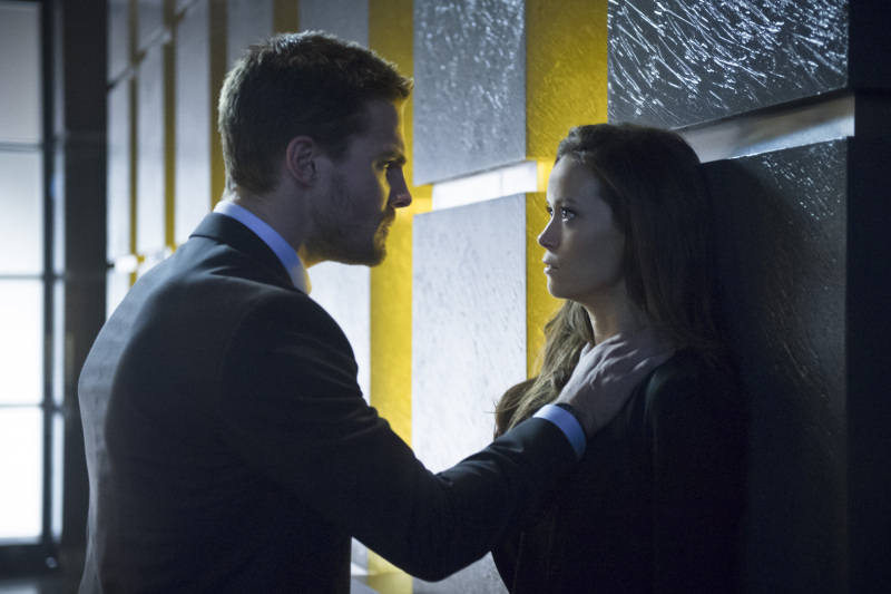 Promo Images for Episode 2.18 of Arrow Released - Comic Book Movies and ...