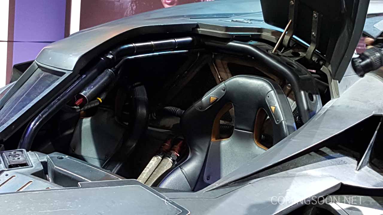 The Batman v Superman Batmobile Pulls Into Licensing Expo 2015! - Comic ...