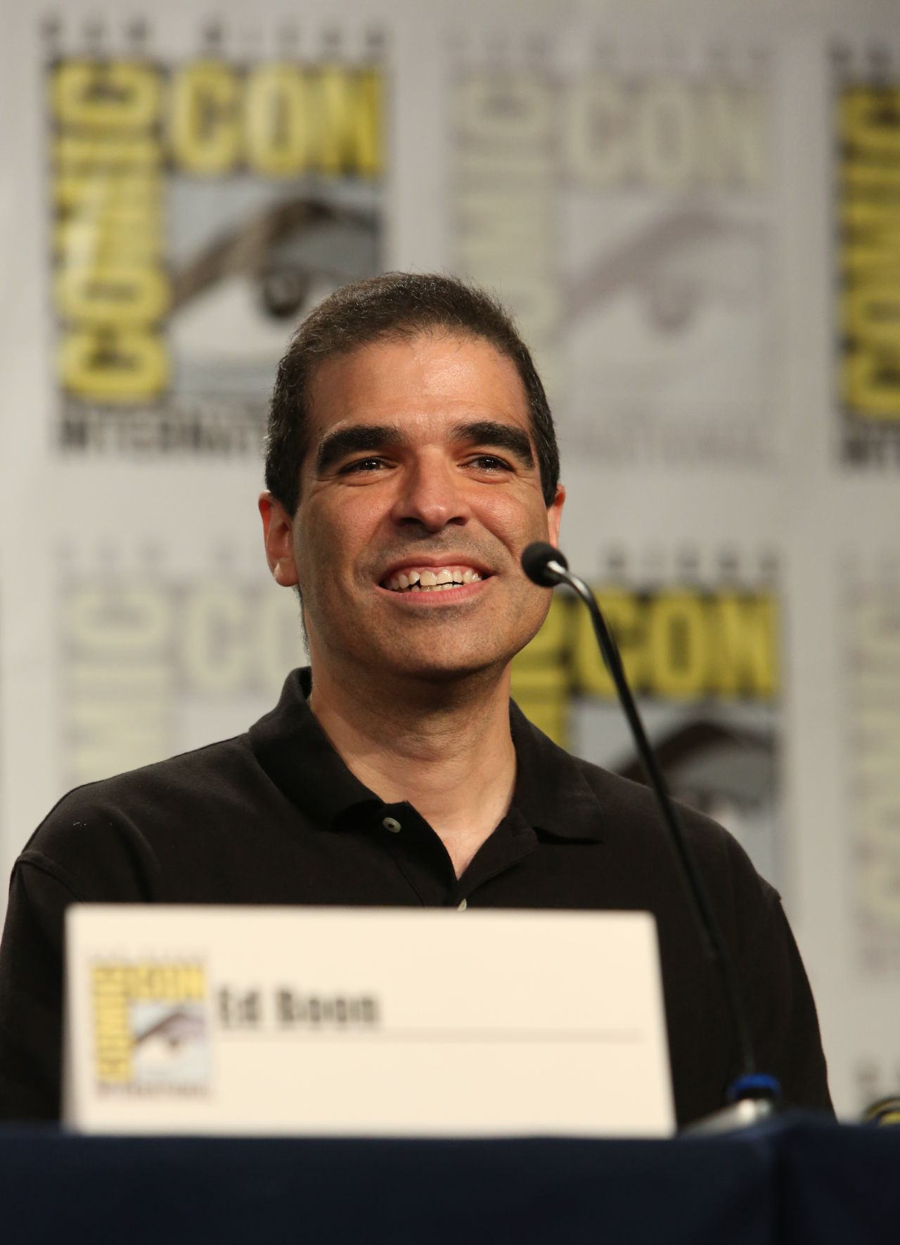 Super Birthday Celebration with Elizabeth Olsen, Joseph Gordon-Levitt ...