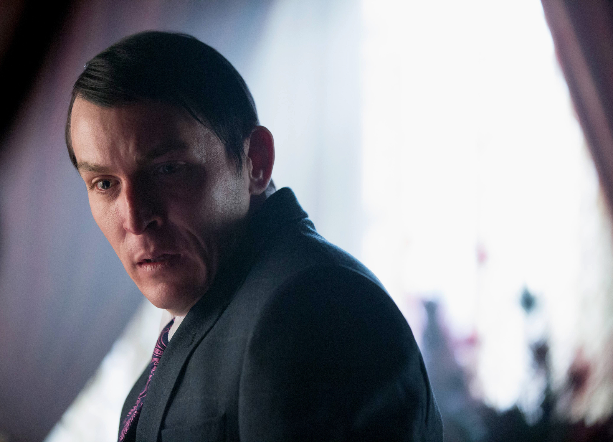 James Gordon Makes Friends in New Gotham Photos