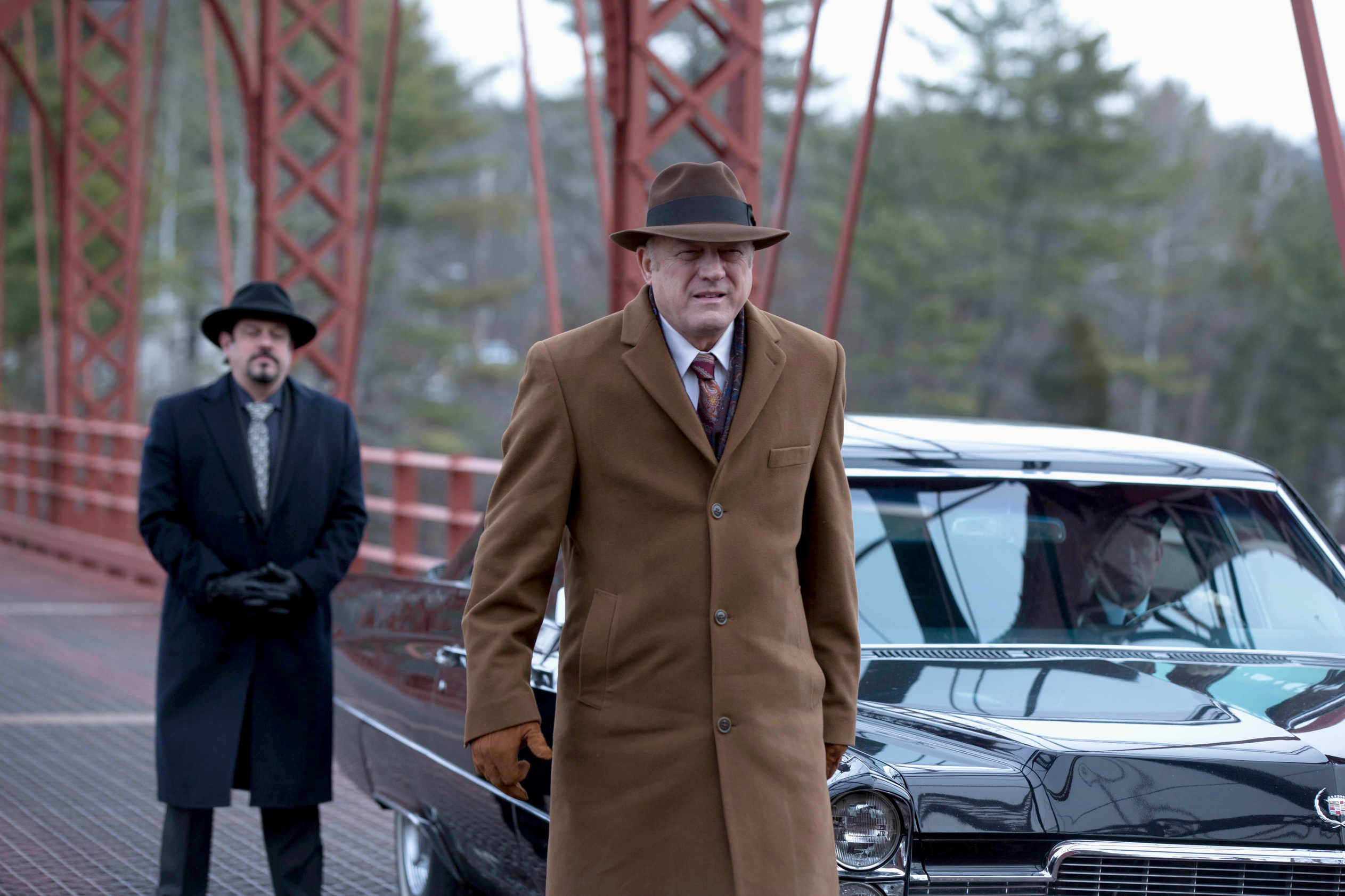 James Gordon Makes Friends in New Gotham Photos