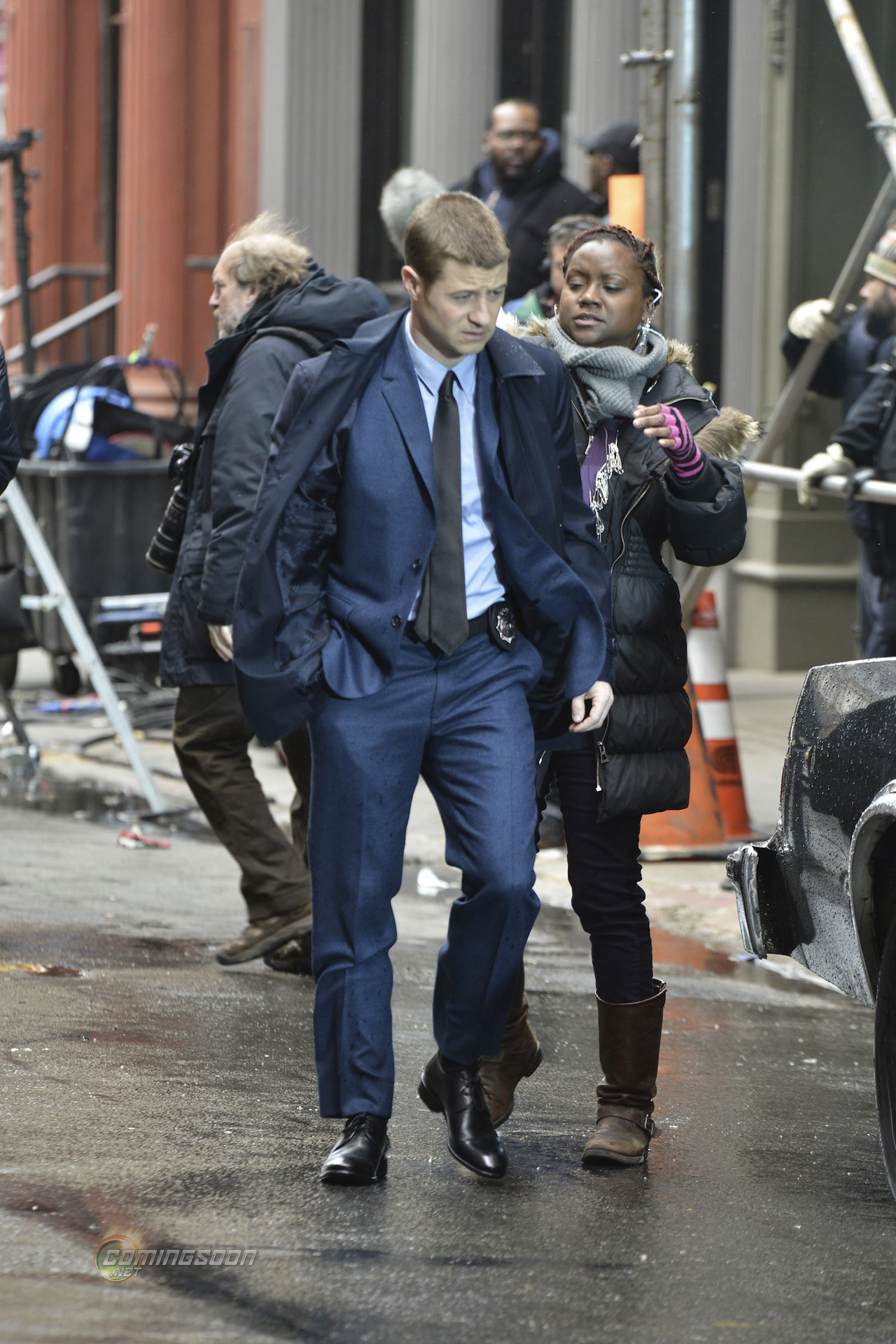 Meet the Wayne Family in New Gotham Set Photos - Comic Book Movies and ...