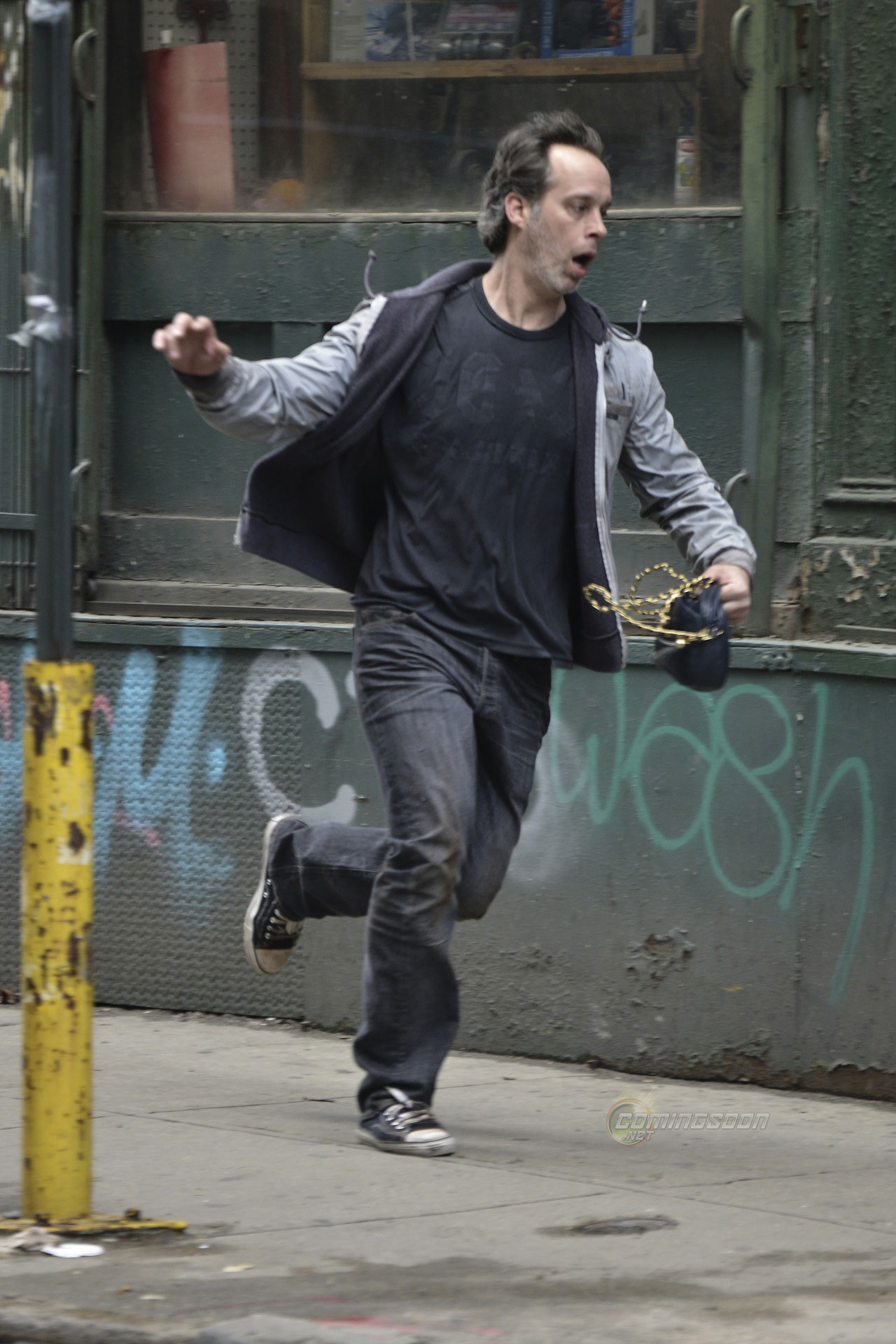 Meet the Wayne Family in New Gotham Set Photos - Comic Book Movies and ...