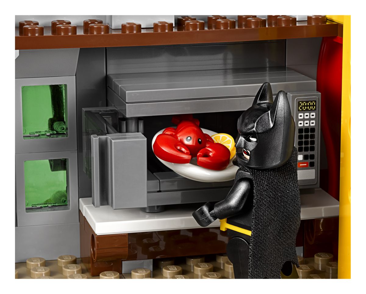 Joker Manor Building Set Revealed by LEGO