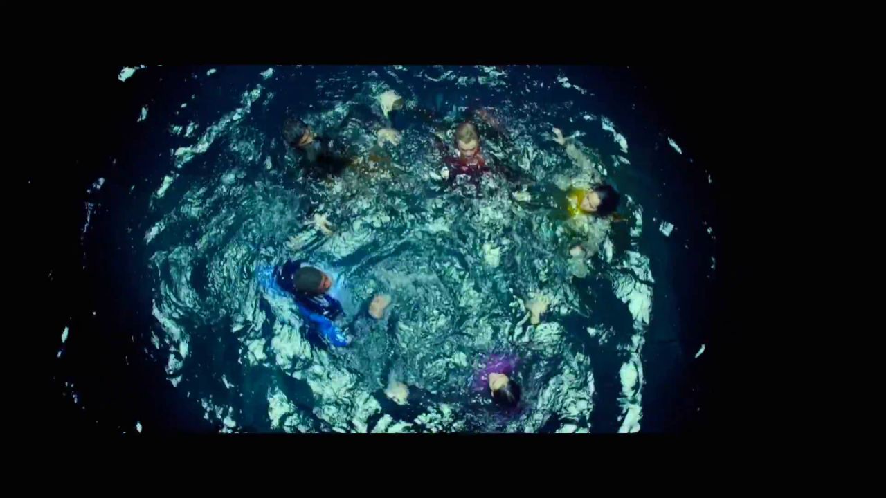 70 Screenshots from the New Power Rangers Trailer