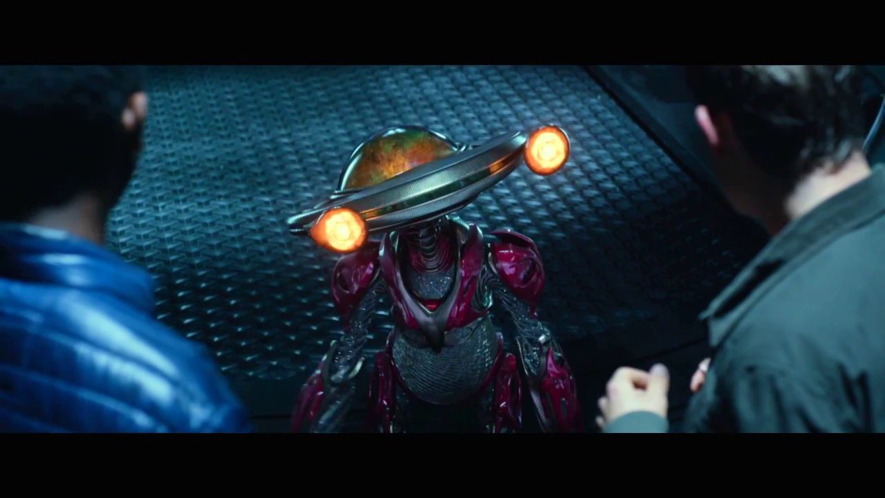 70 Screenshots from the New Power Rangers Trailer