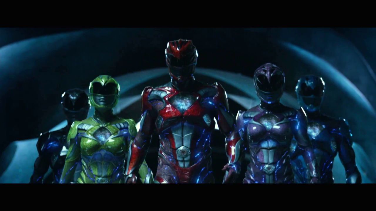 70 Screenshots from the New Power Rangers Trailer