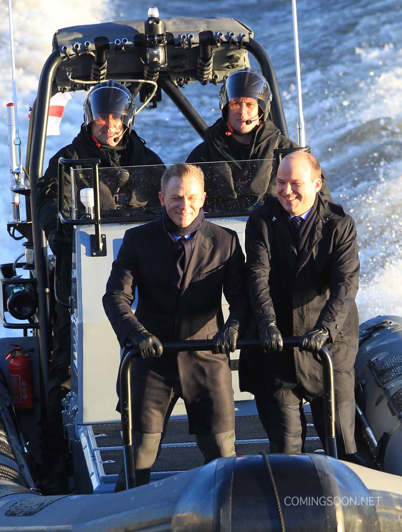 Check Out a Video and 25 Photos from the Set of Spectre! - Comic Book ...