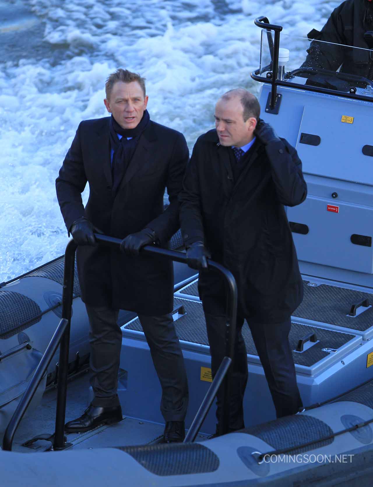 Check Out a Video and 25 Photos from the Set of Spectre! - Comic Book ...