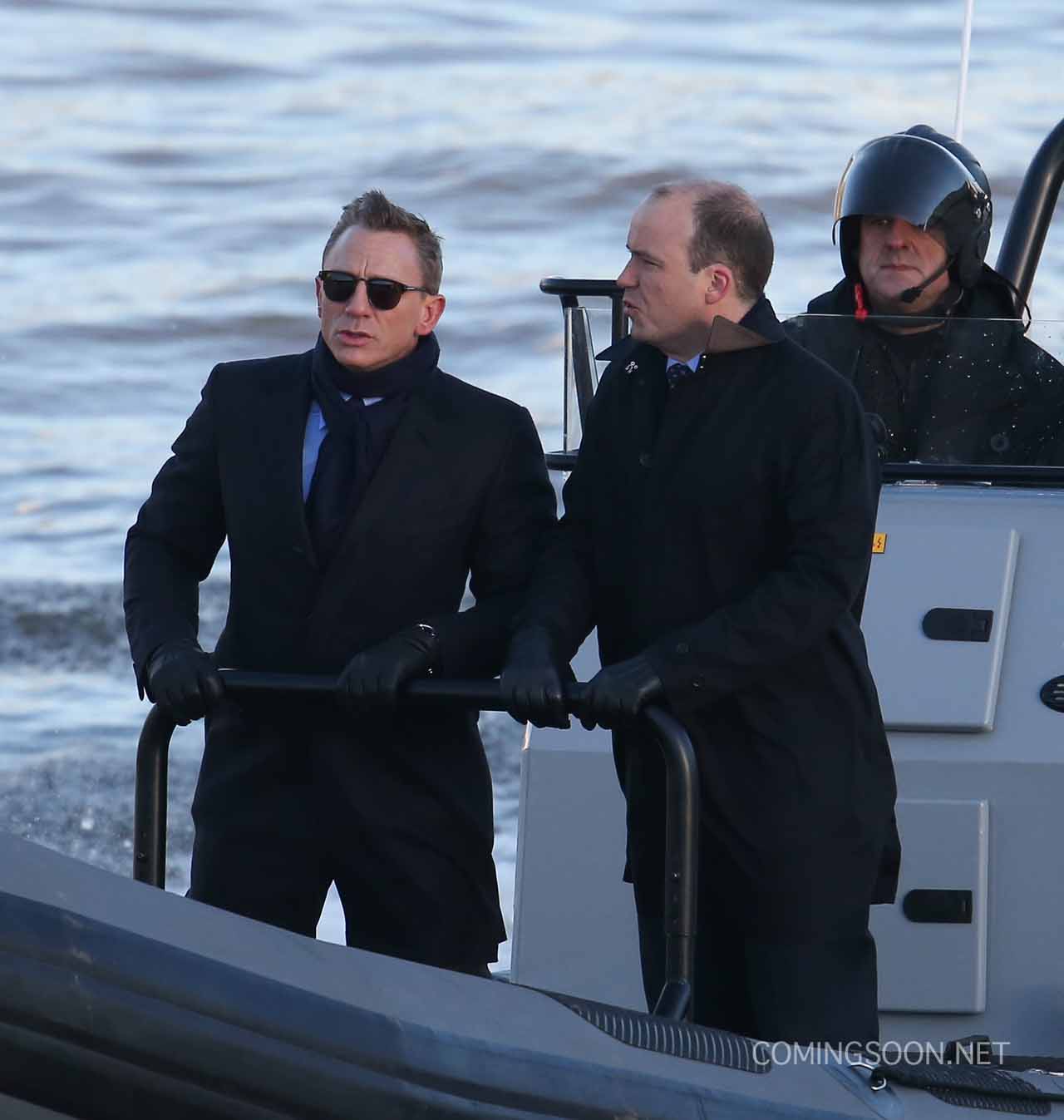 Check Out a Video and 25 Photos from the Set of Spectre! - Comic Book ...
