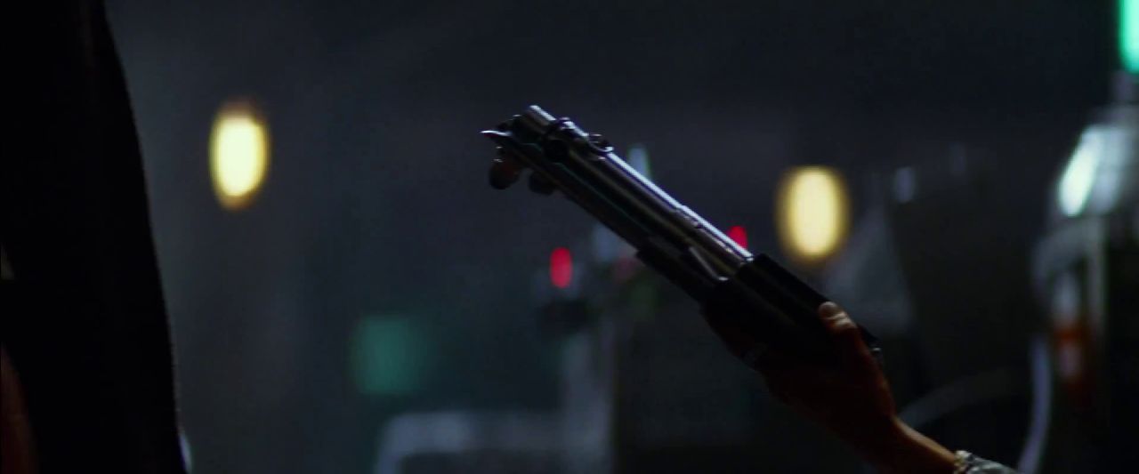 Over 30 Screenshots from the New Star Wars: The Force Awakens Trailer ...