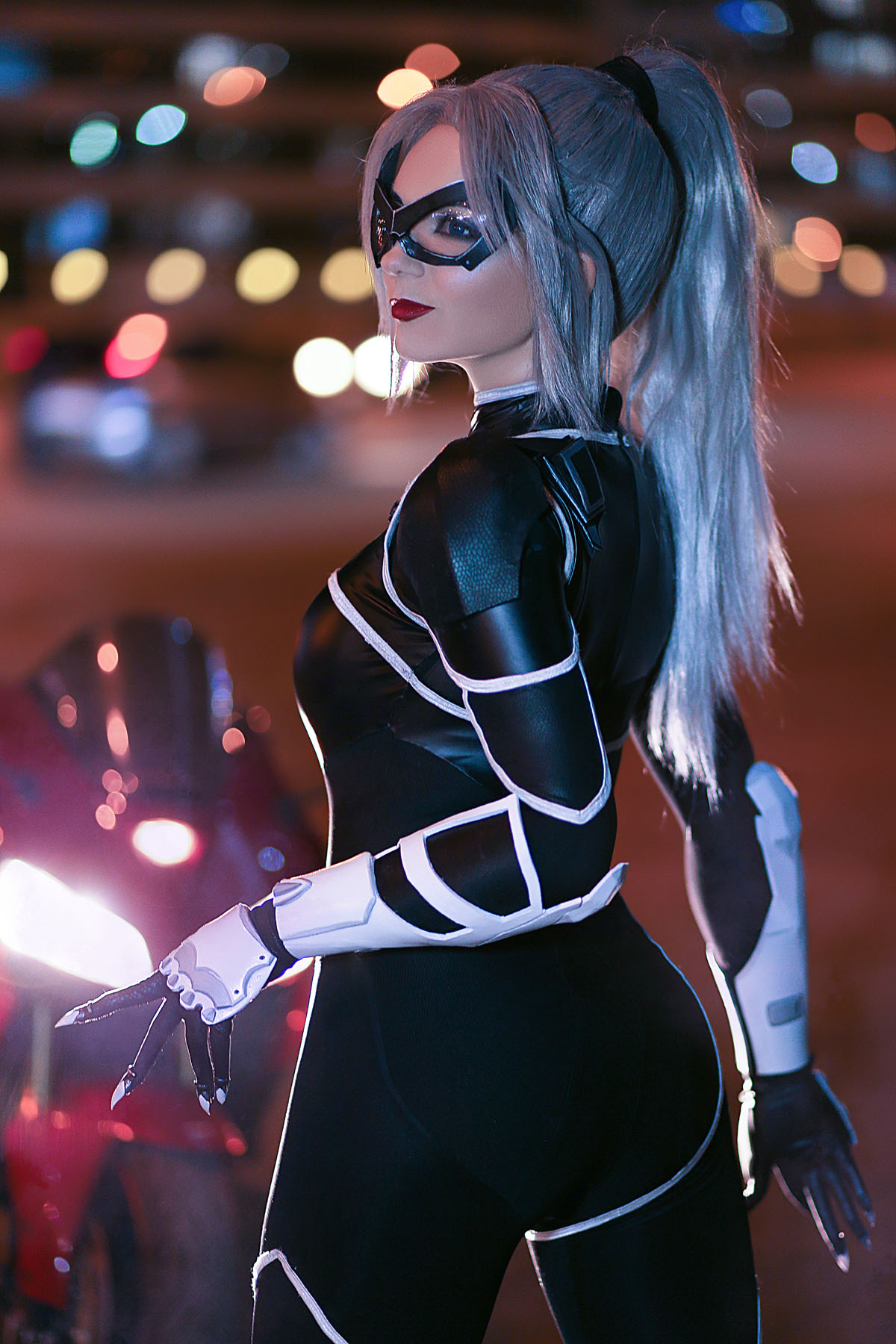 Superhero Hype Cosplay: Black Cat From Marvel's Spider-Man