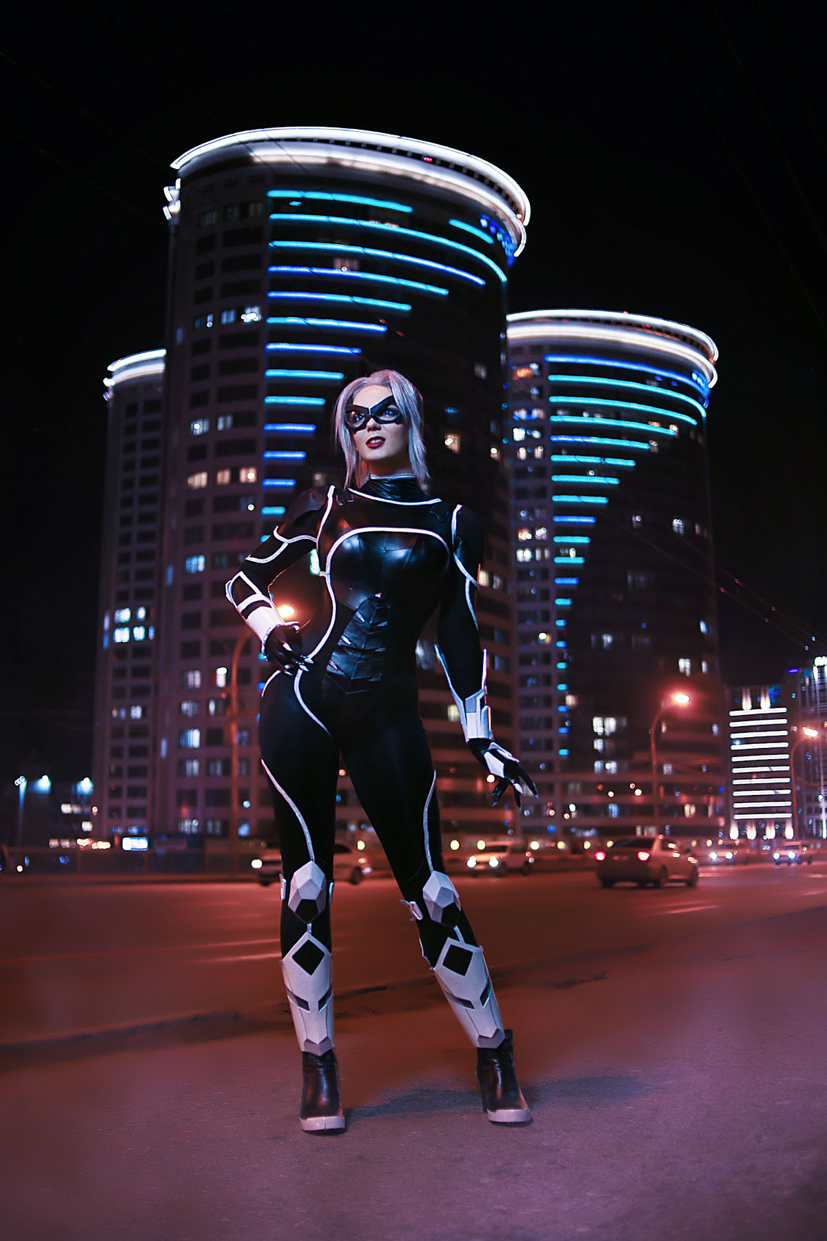 Superhero Hype Cosplay: Black Cat From Marvel's Spider-Man
